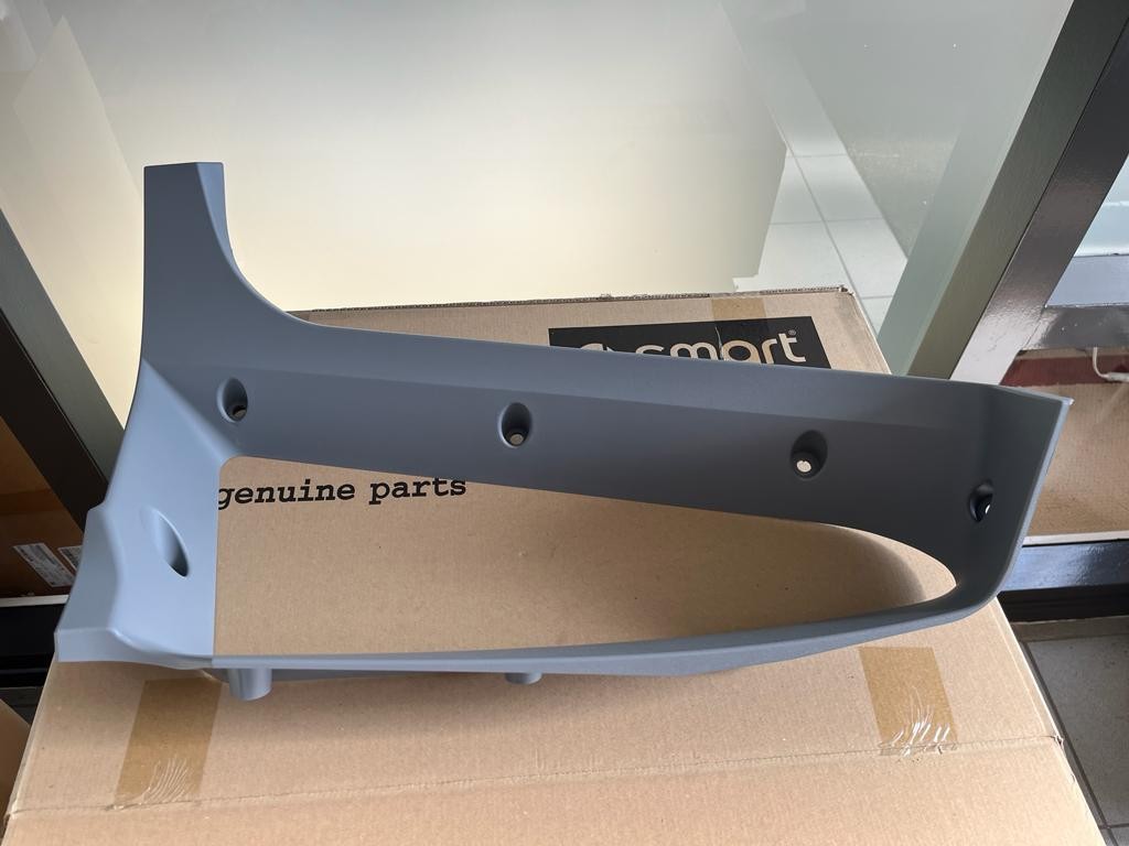 NEW Smart Roadster Coupe Side Rear Window mounting frame