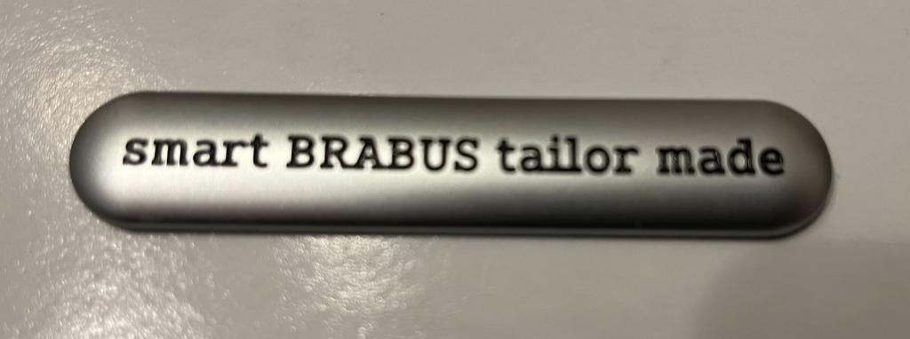 "SMART BRABUS TAILOR MADE" BADGE DECAL