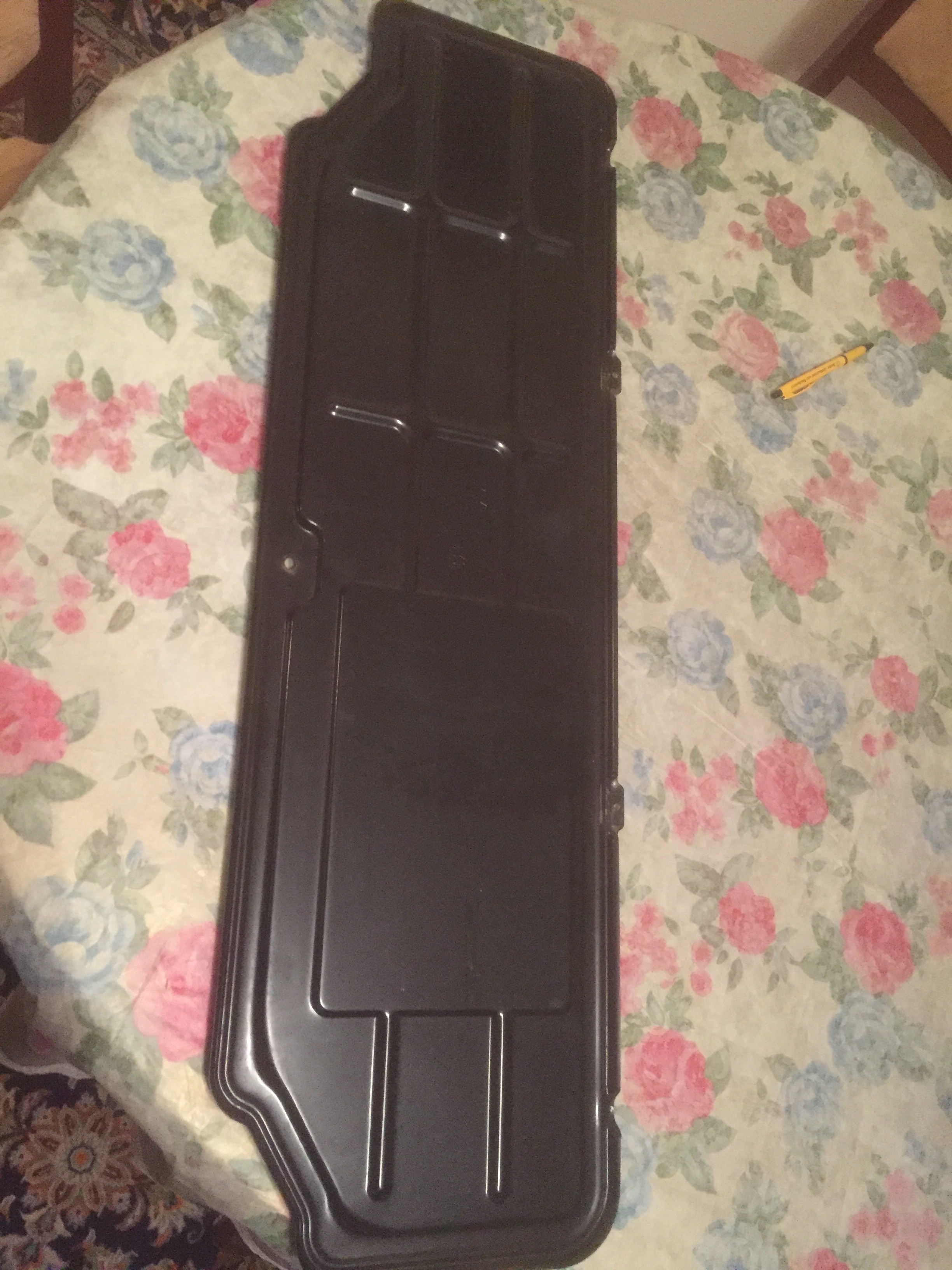 Smart roadster engine hatch cover