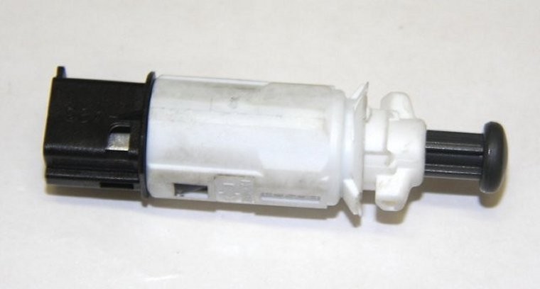 smart Roadster 452 Brake Light Switch brakelight also for forwo 450 / ...