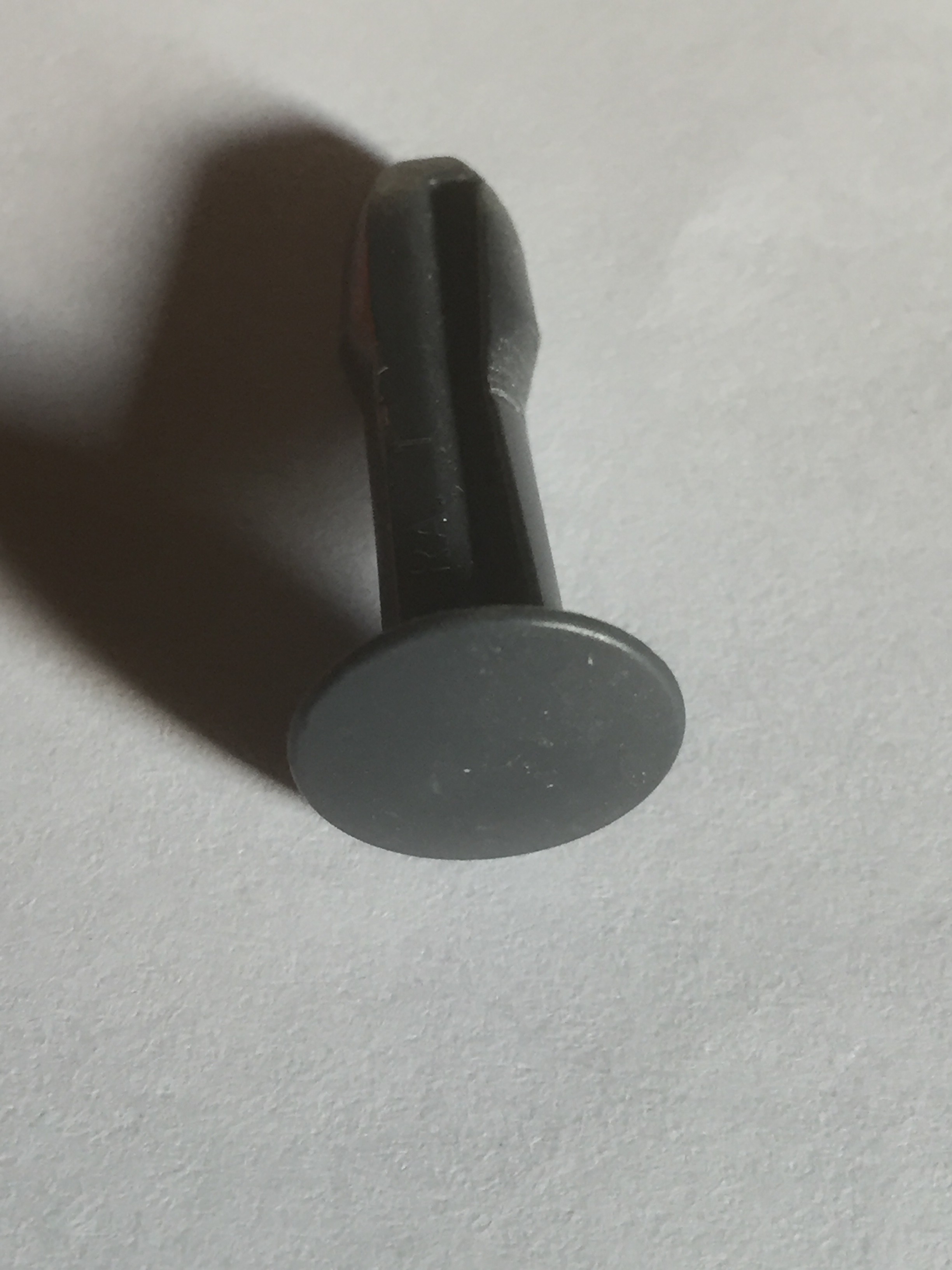 Nouveau clip de fixation de couverture de Footwell