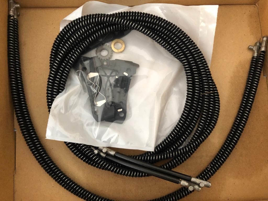 Smart Roadster Folding Roof repair kit / drive cables q0014817v003000000