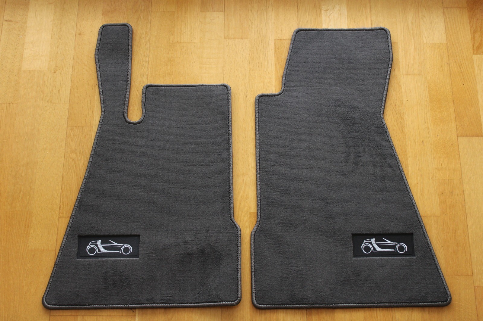 Graphite Floor Mats for Smart Roadster LHD SKY LINE
