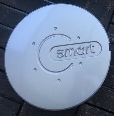 original smart hub cap for Smart Roadster and ForTwo models